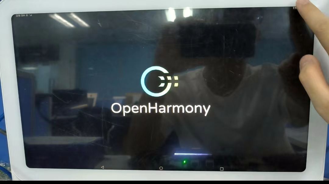 openharmony beta4 开机桌面加载不出来 导航栏和导航栏和状态栏正常_weixin_45929304-Laval社区